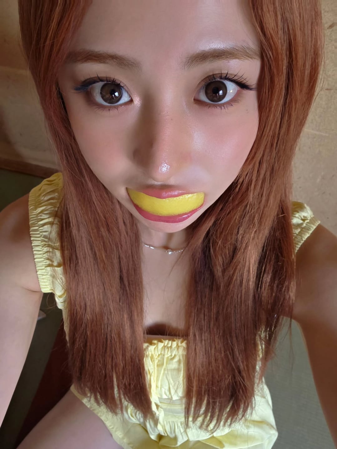 250715 huh yunjin instagramアップデートfeat。 le sserafim - MAGMOE