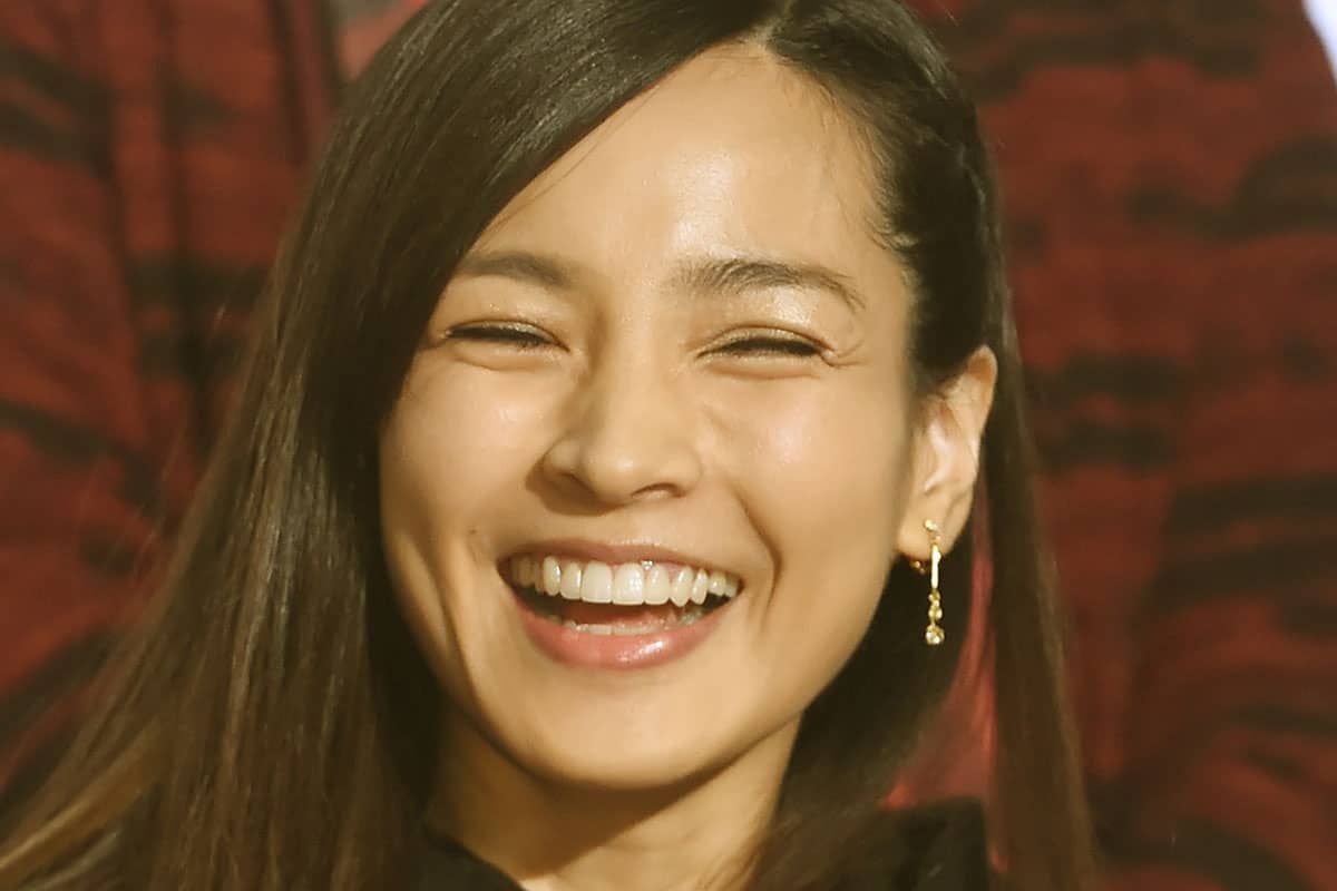 【独自】国仲涼子 事務所独立から3カ月…前代未聞の“出戻り交渉”芸能人の独立ブームに一石 | Smart FLASH/スマフラ[光文社週刊誌] - MAGMOE