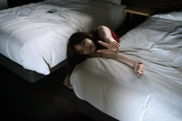 元乃木坂46・与田祐希、ベッドで微笑むオフショット公開！ | 話題の投稿 | スポーツブル (スポブル) - MAGMOE